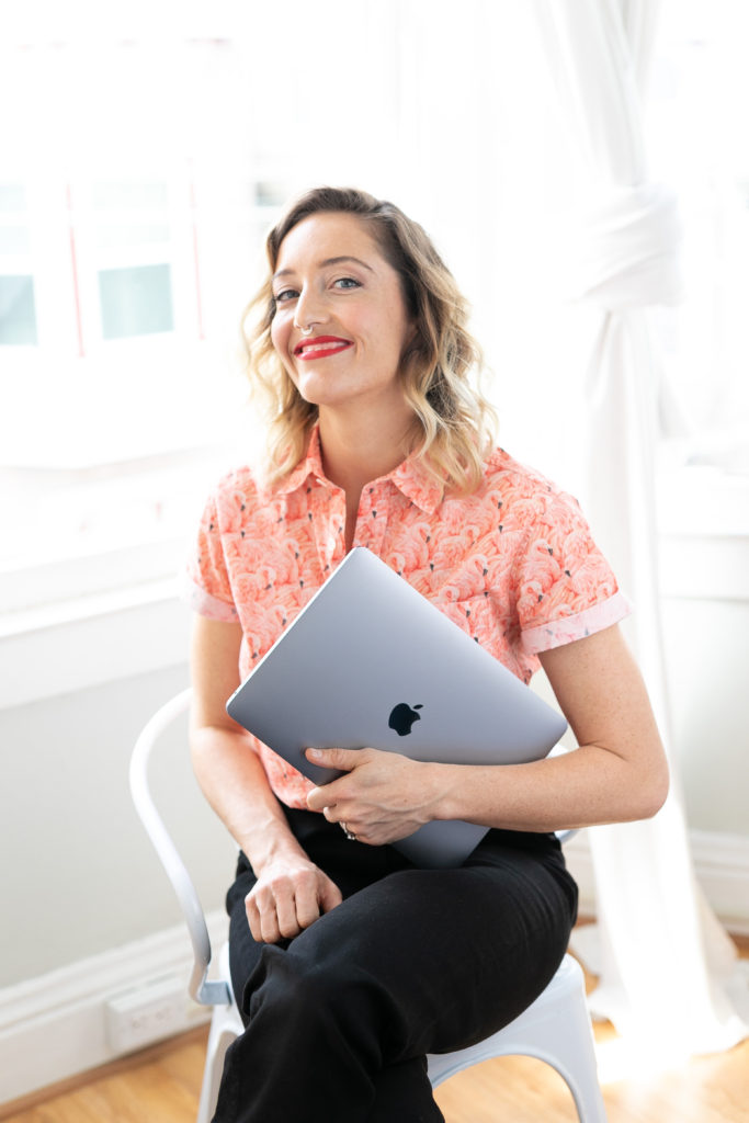 Rachel Barge - Personal Brand Photoshoot | ComePlum